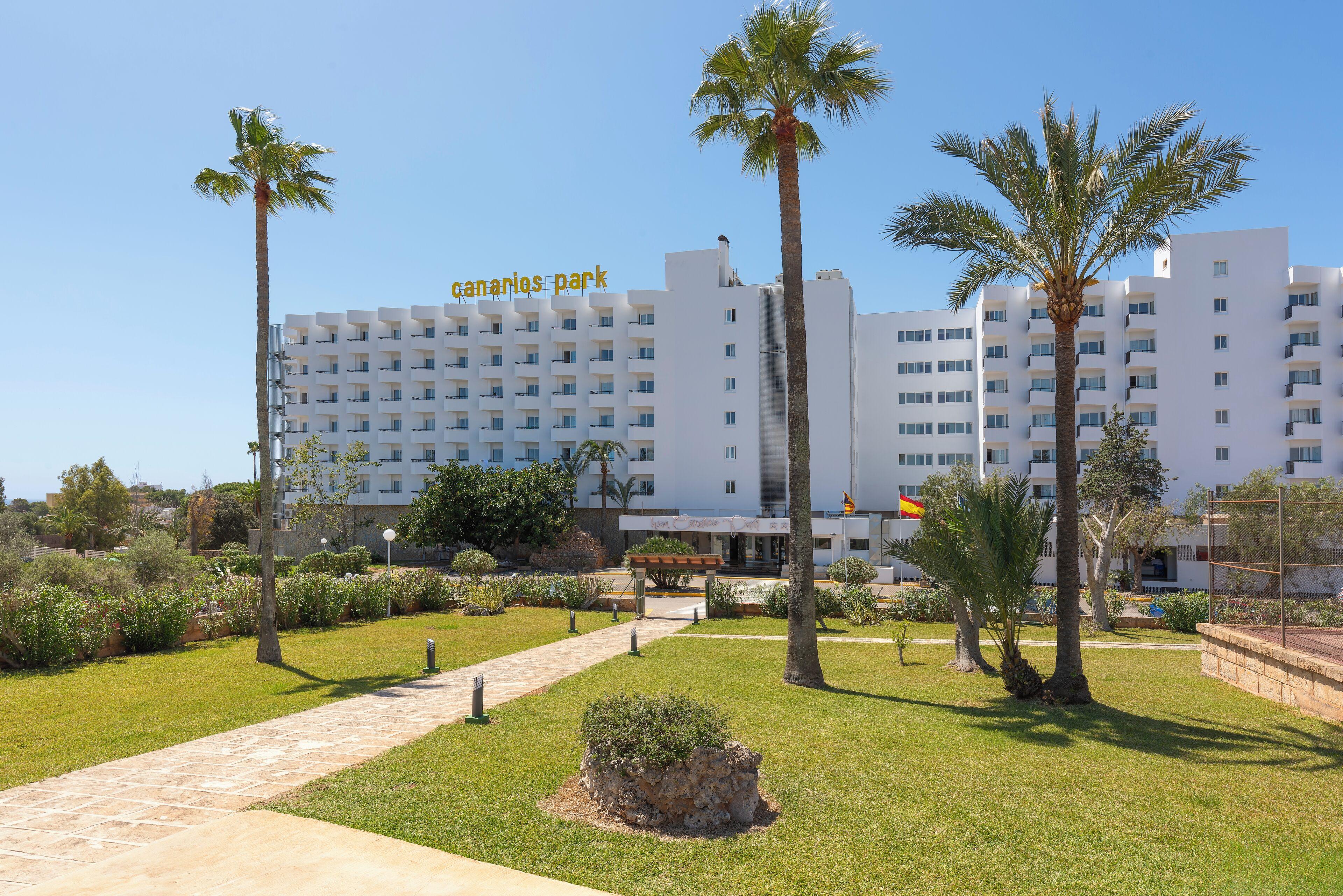 HOTEL HSM CANARIOS PARK | ⋆⋆⋆ | CALAS DE MALLORCA, SPAIN | SEASON DEALS ...