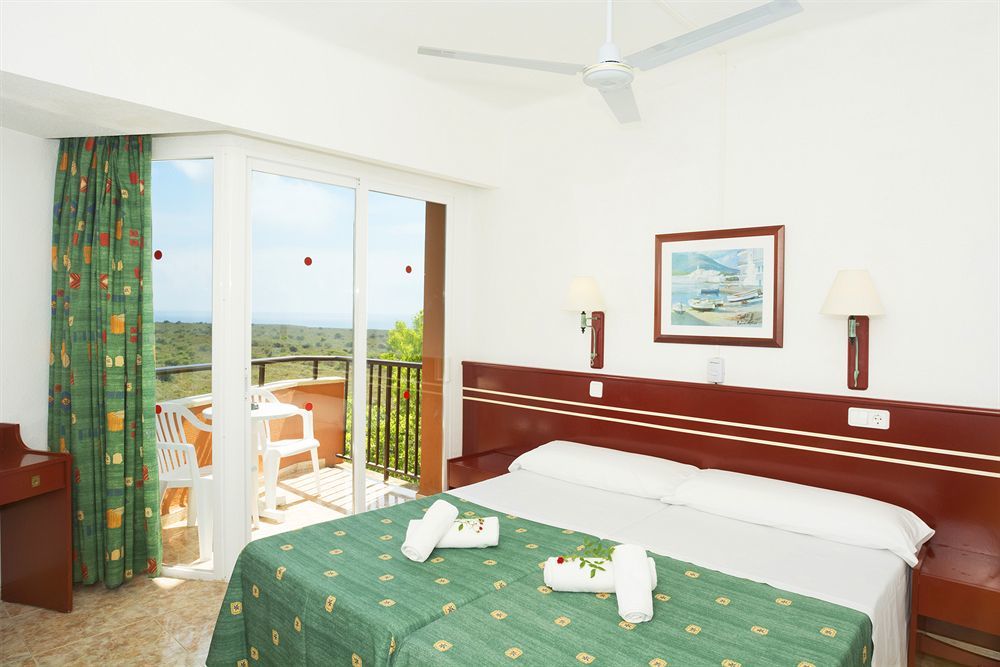 HOTEL HSM CANARIOS PARK | ⋆⋆⋆ | CALAS DE MALLORCA, SPAIN | SEASON DEALS ...