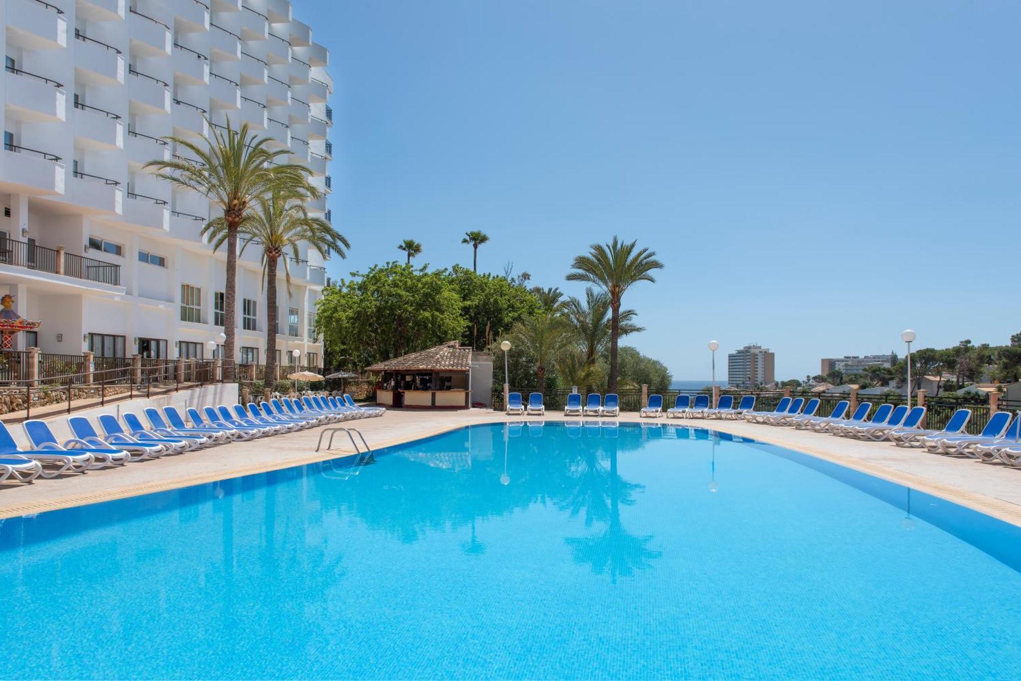 HOTEL HSM CANARIOS PARK | ⋆⋆⋆ | CALAS DE MALLORCA, SPAIN | SEASON DEALS ...