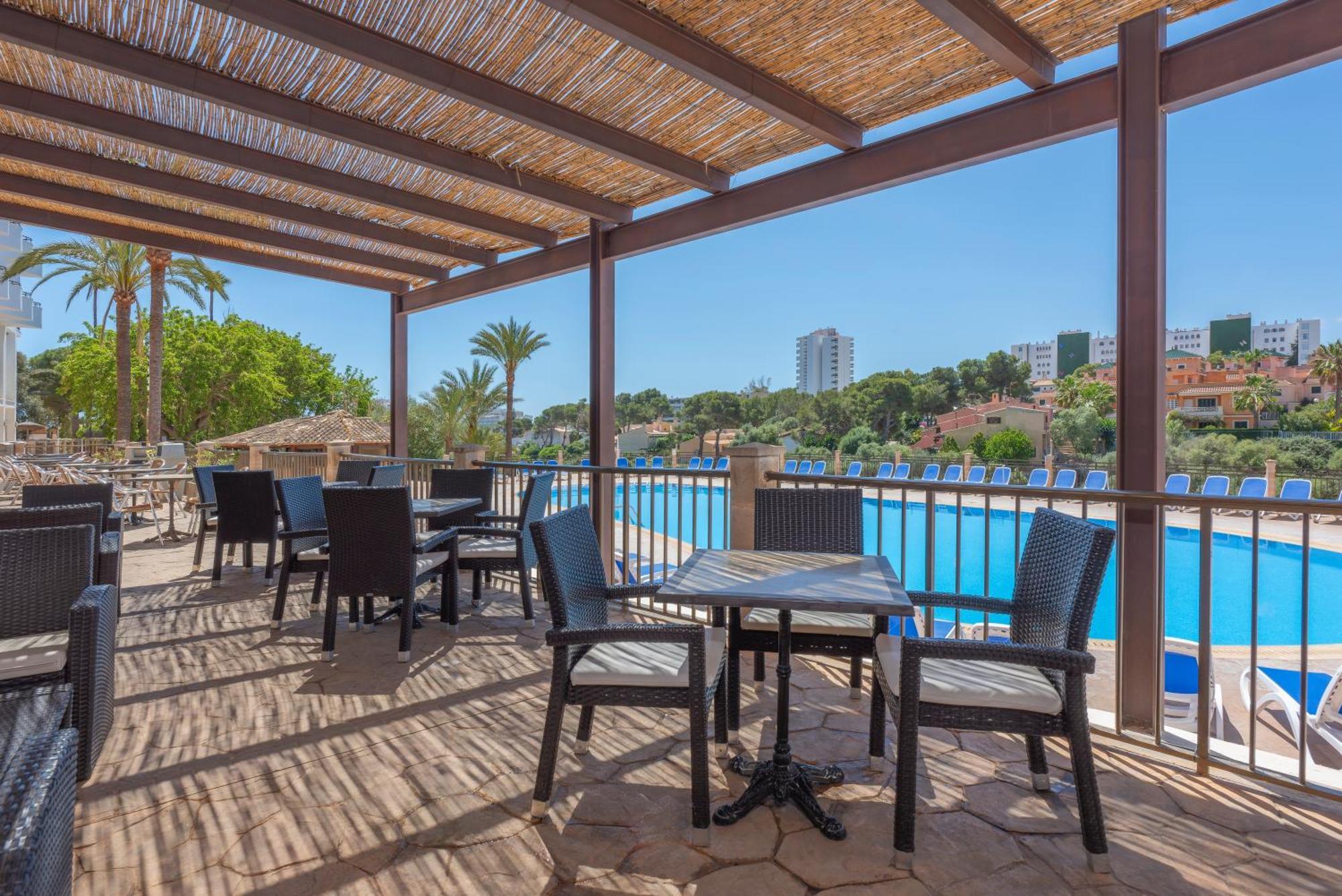 HOTEL HSM CANARIOS PARK | ⋆⋆⋆ | CALAS DE MALLORCA, SPAIN | SEASON DEALS ...